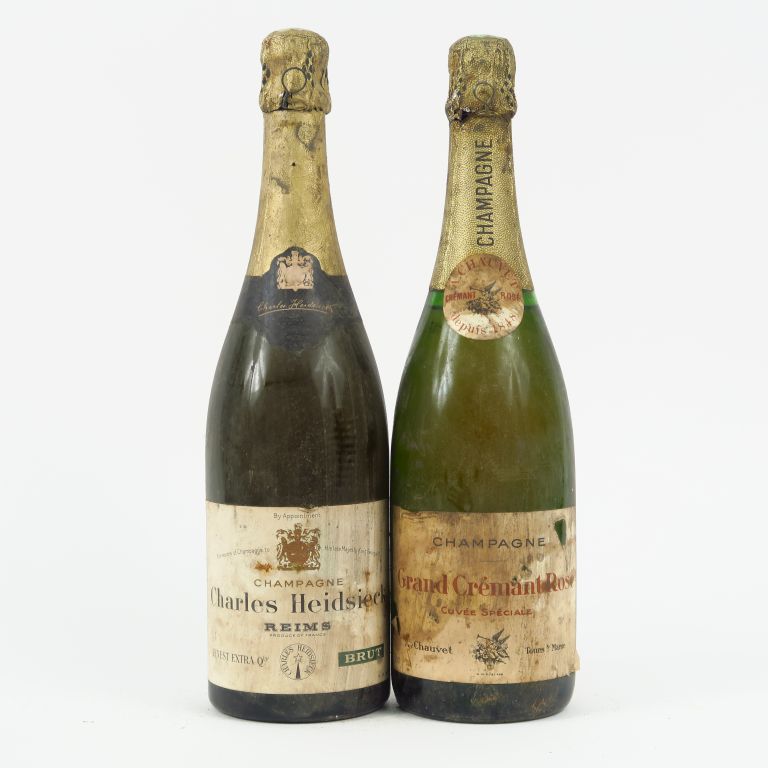 Lot de 2 BOUTEILLES CHAMPAGNE : 1 GRAND CREMANT ROSE CHAUVET - 1 ...